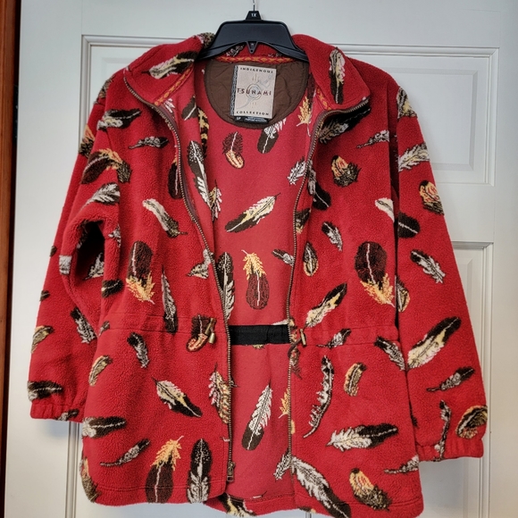 Tsunami | Jackets & Coats | Tsunami Feather Print Fleece Jacket | Poshmark
